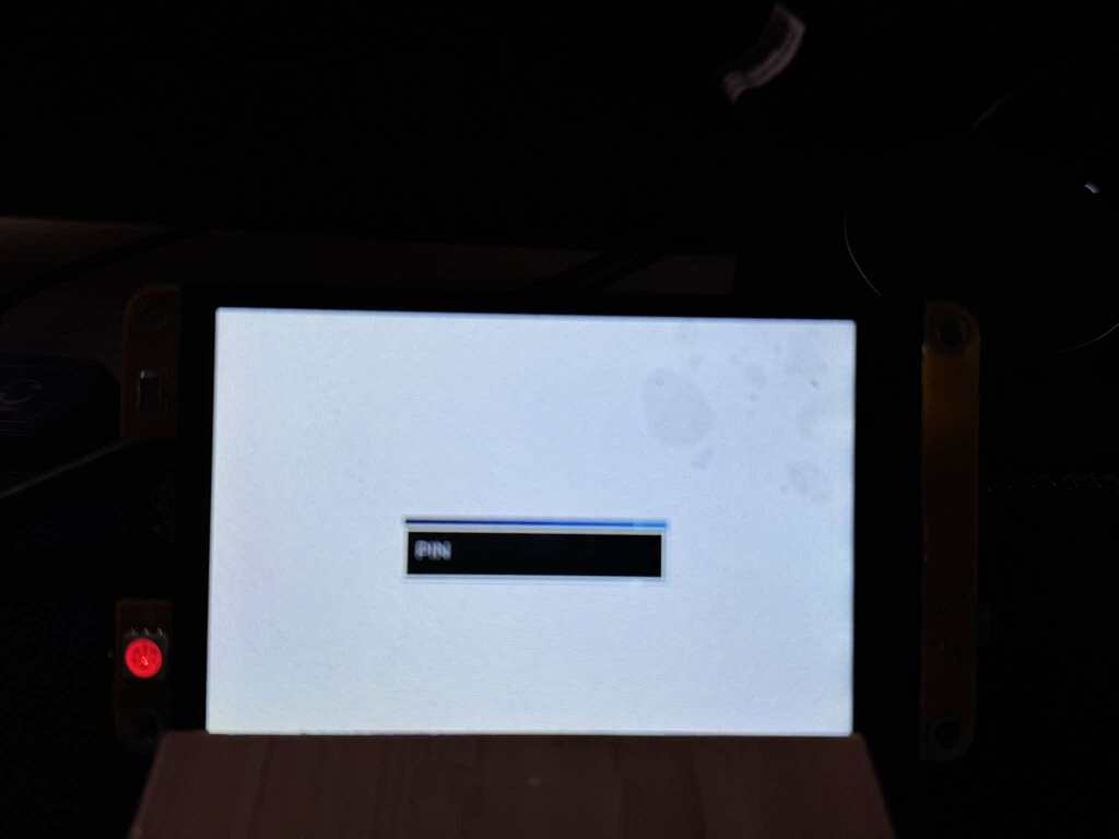 LVGL 9.2.0 White display after added style - Get started - LVGL Forum